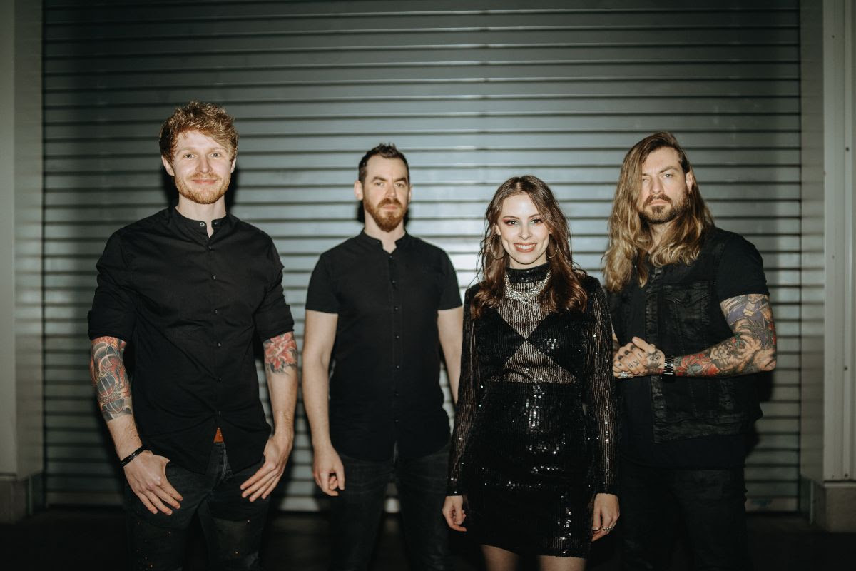 Symphonic metallers Beyond The Black signs with Nuclear Blast - Chaoszine