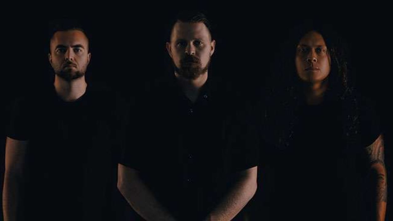 Mire (Ex-As I Lay Dying) released a new video "Lightless" - Chaoszine