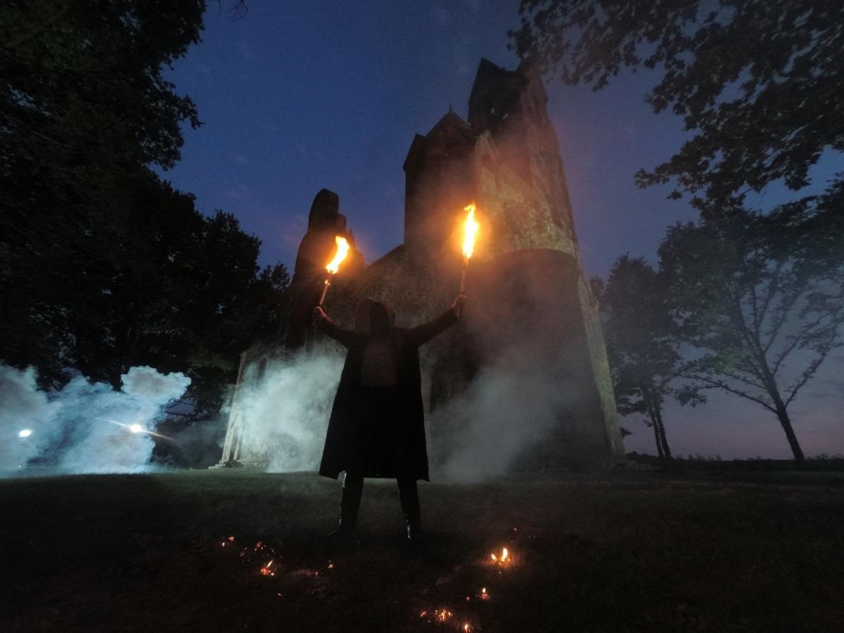 Behemoth unveil new video "Slaves Shall Serve" + "In Absentia Dei" out ...