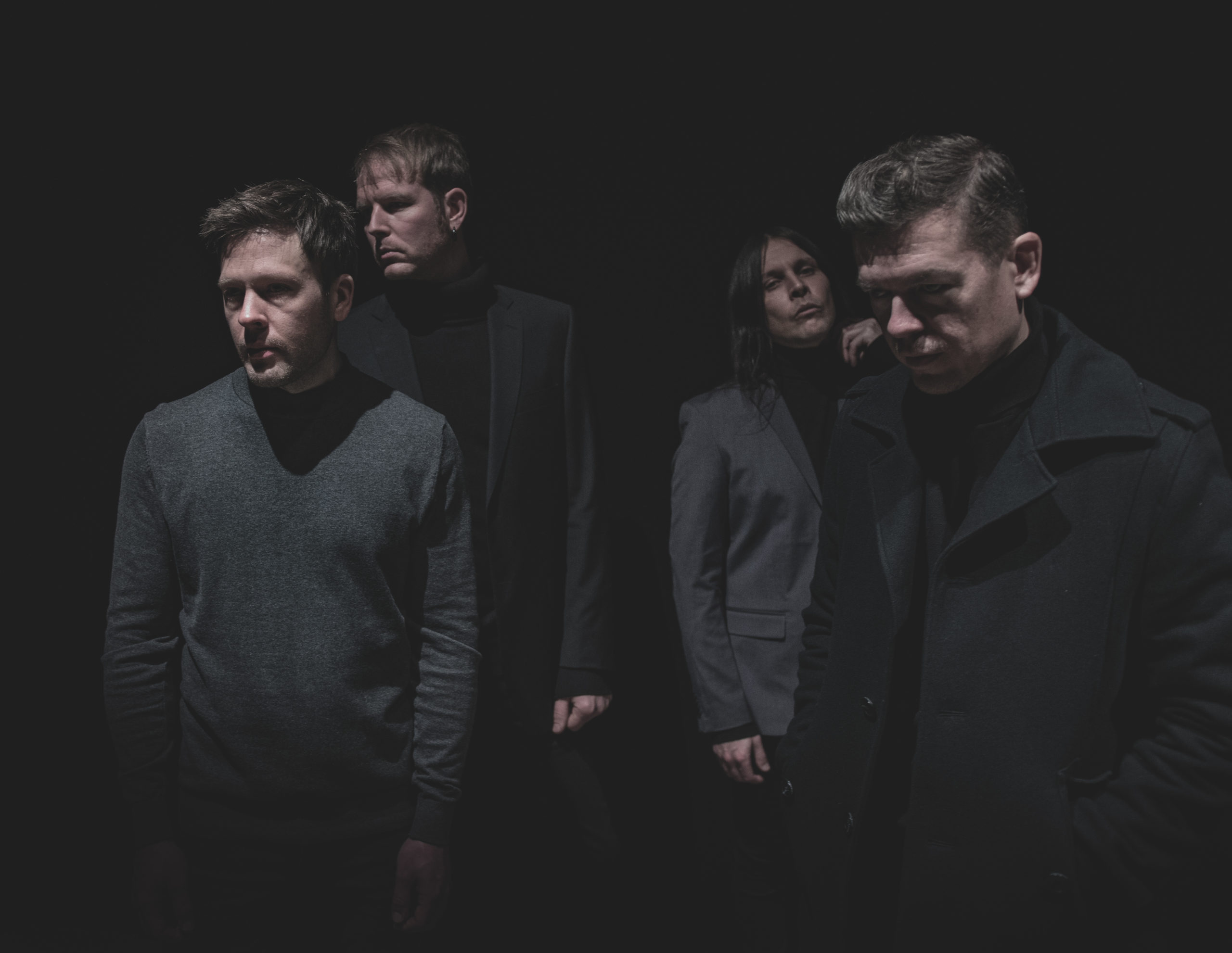 Finnish alternative rockers Sara held a livestream for their brand new ...