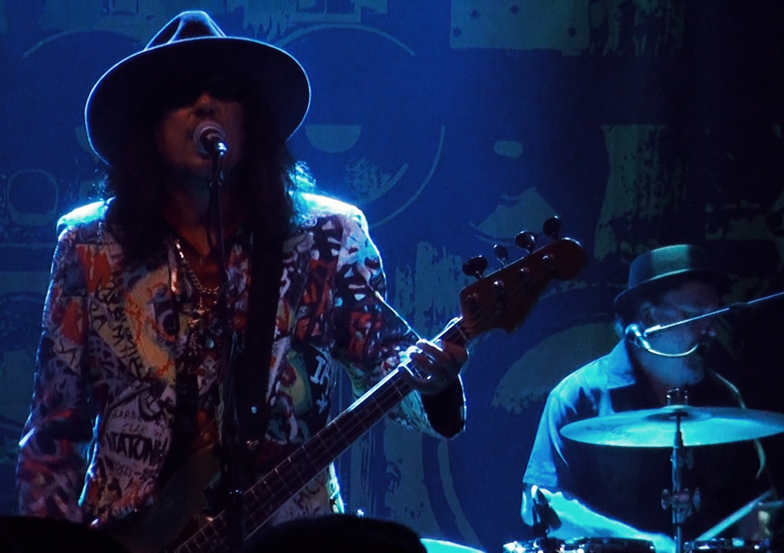 When groove and rock embrace: Sami Yaffa live at Tavastia, Helsinki 26. ...