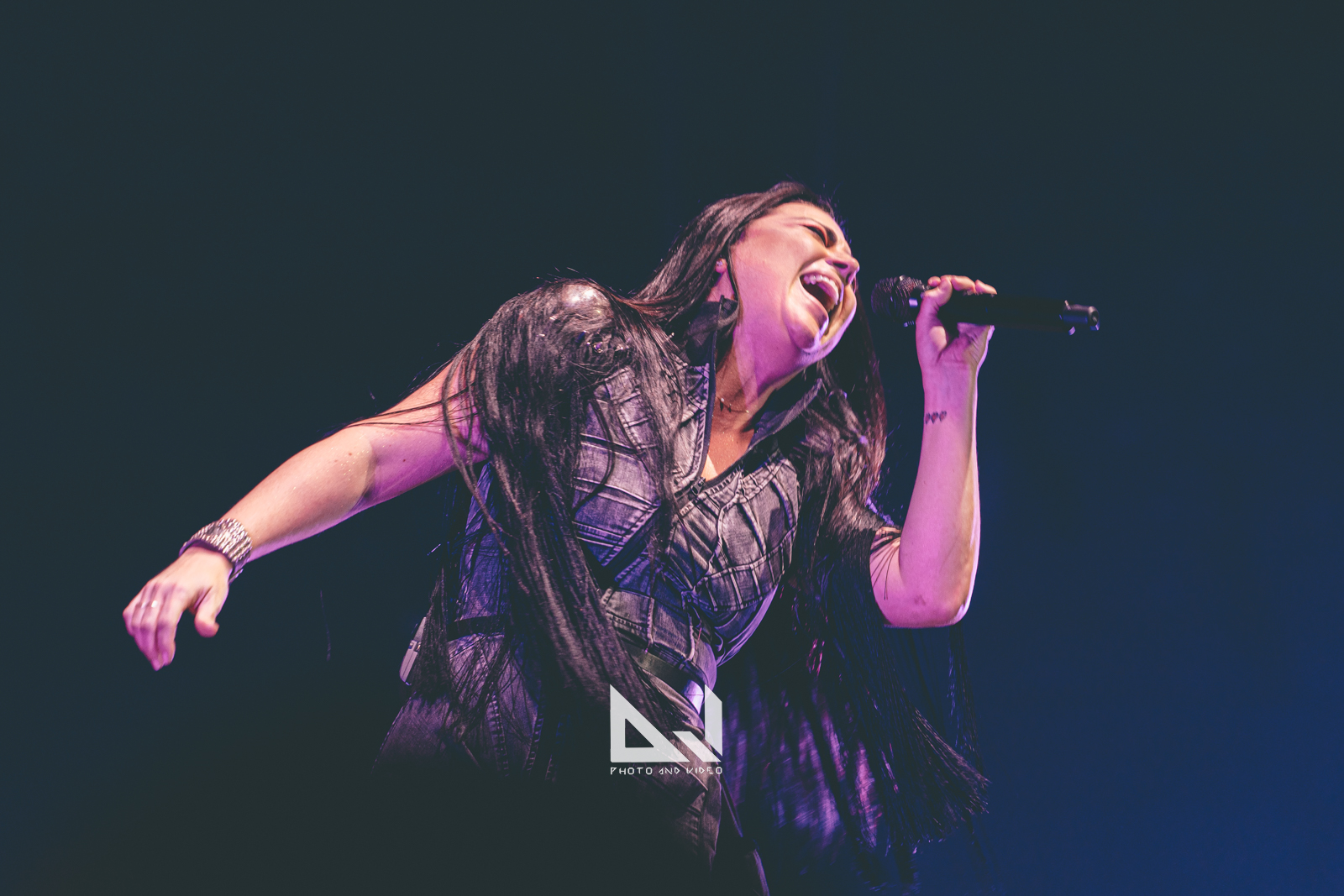 Evanescence's Amy Lee responds to rumors of joining Linkin Park as new ...