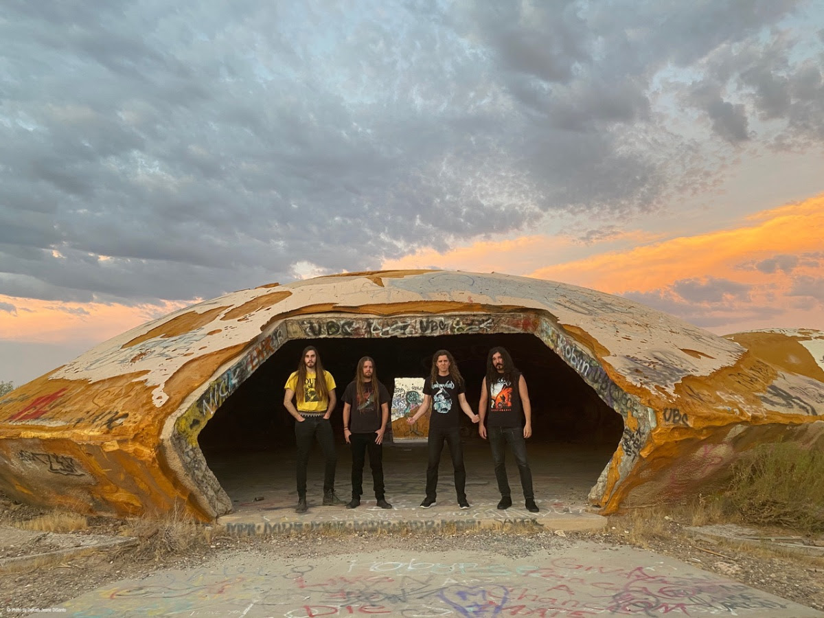 Vektor sign worldwide deal with Century Media Records - Chaoszine