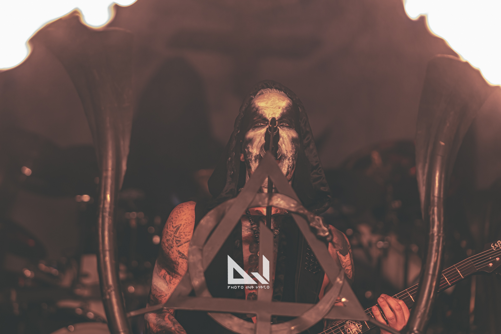 “I don't understand how Robb Flynn can do those over two hour shows ...