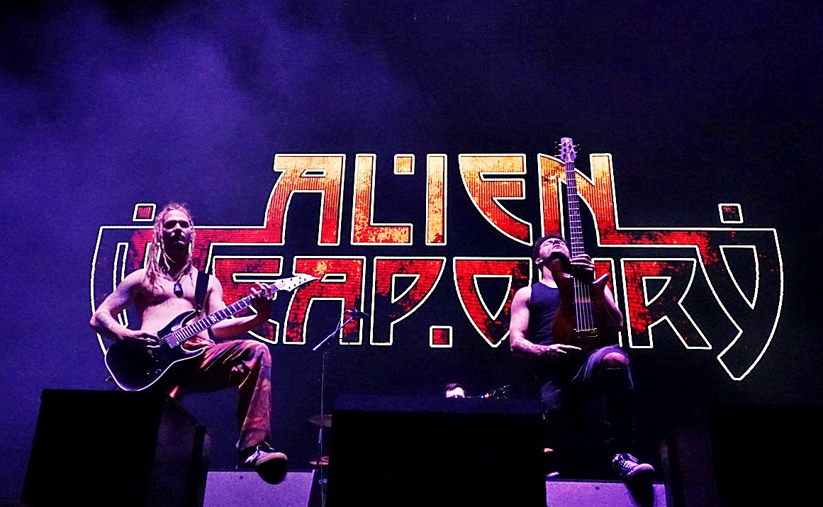 Alien Weaponry takes aim at social media on new single "1000 Friends ...