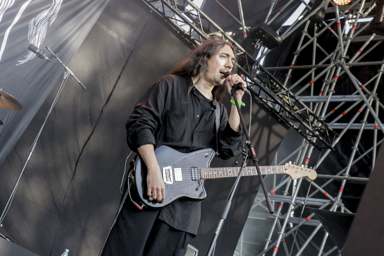 Alcest release a new song 'Flamme Jumelle' - new album out in June ...