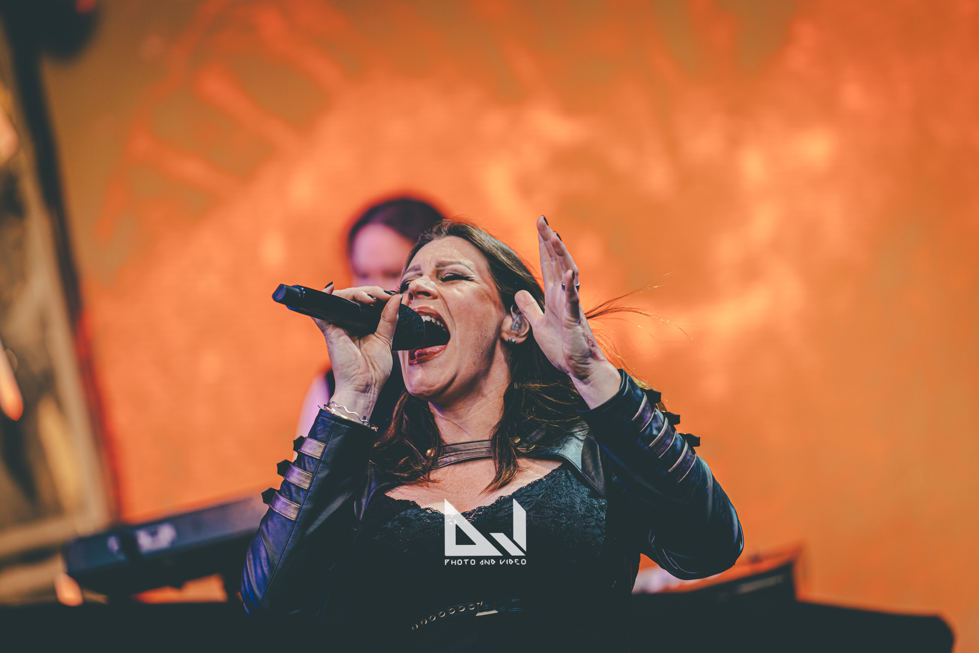 "I felt a little starstruck" – Floor Jansen reveals her first meeting ...