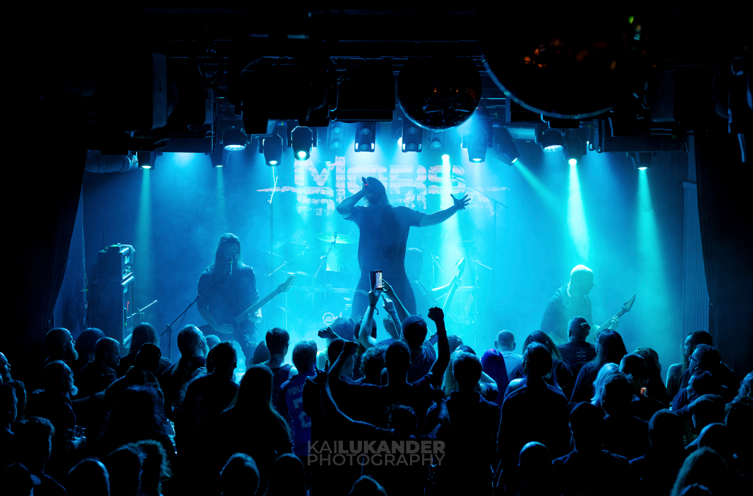 Bringing fire to the stage - Mors Subita live at On The Rocks, Helsinki 17.11. - Chaoszine