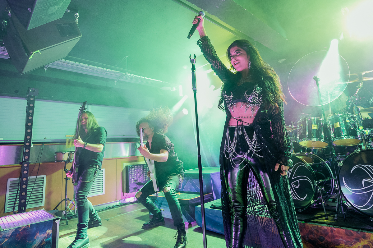 30 years of symphonic strength: Xandria at Club Academy, Manchester, UK ...