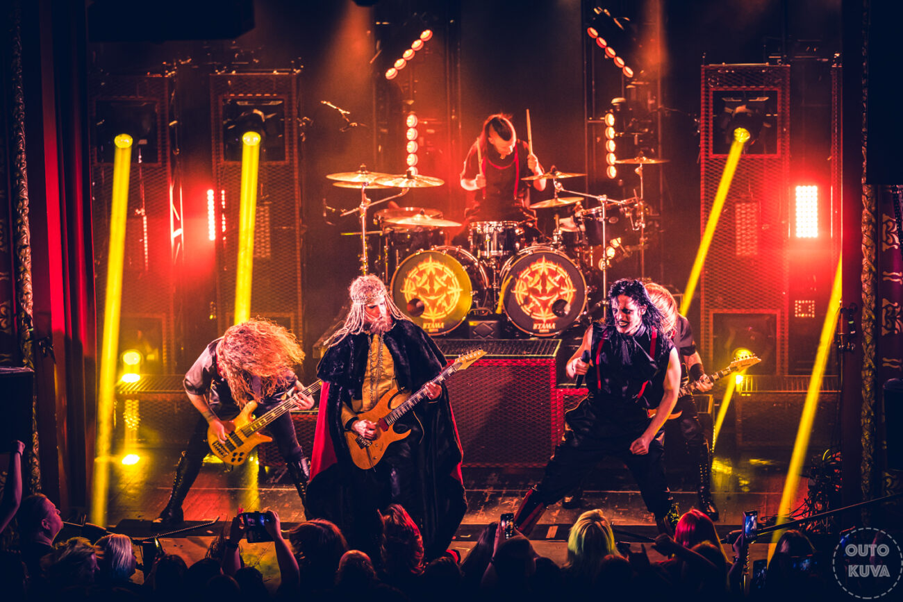 Smells, looks and sounds like a freak show - Avatar and Æther Realm at ...