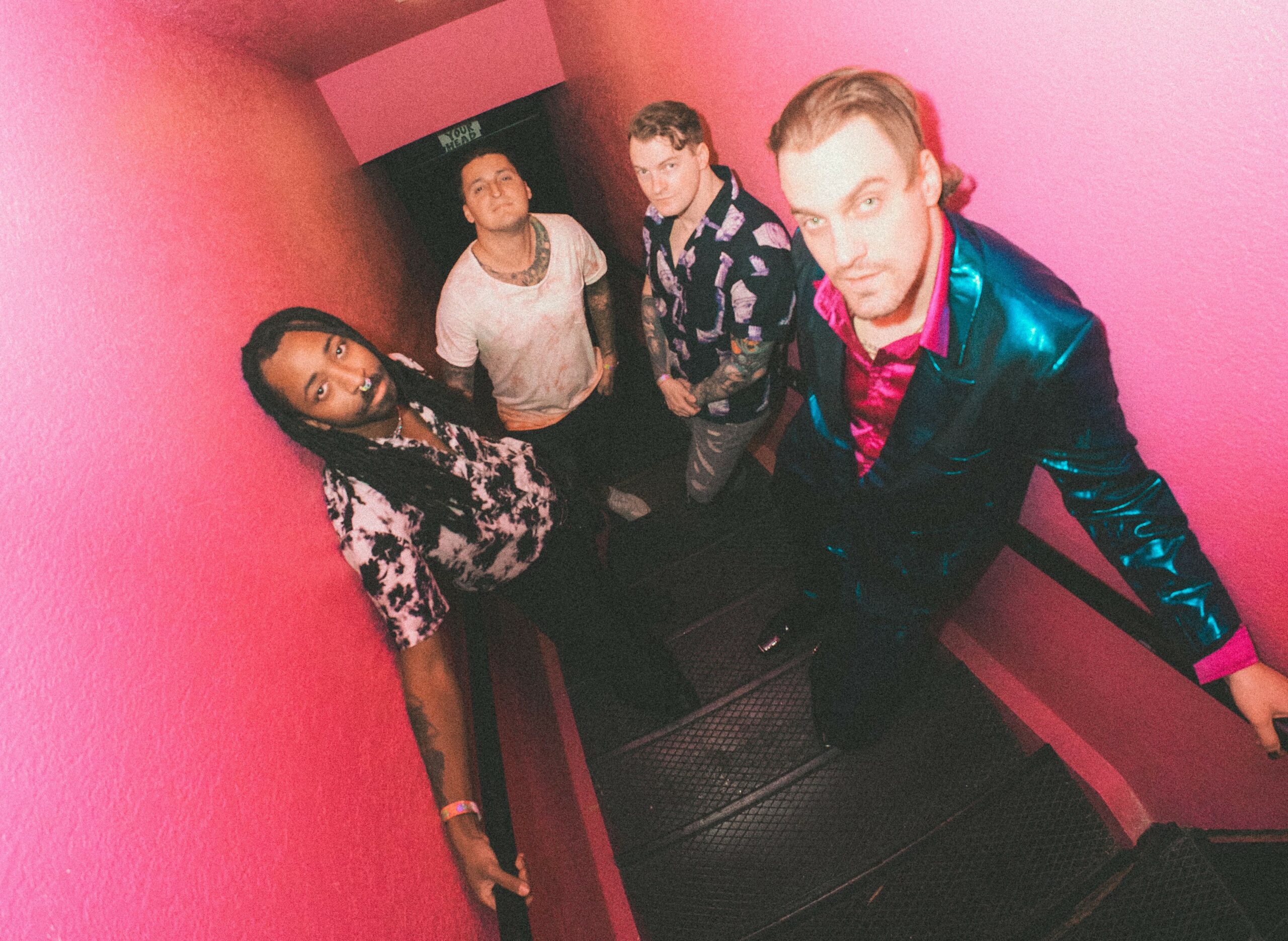 Alura publish a new single with video "The Disappearing Act" - Chaoszine