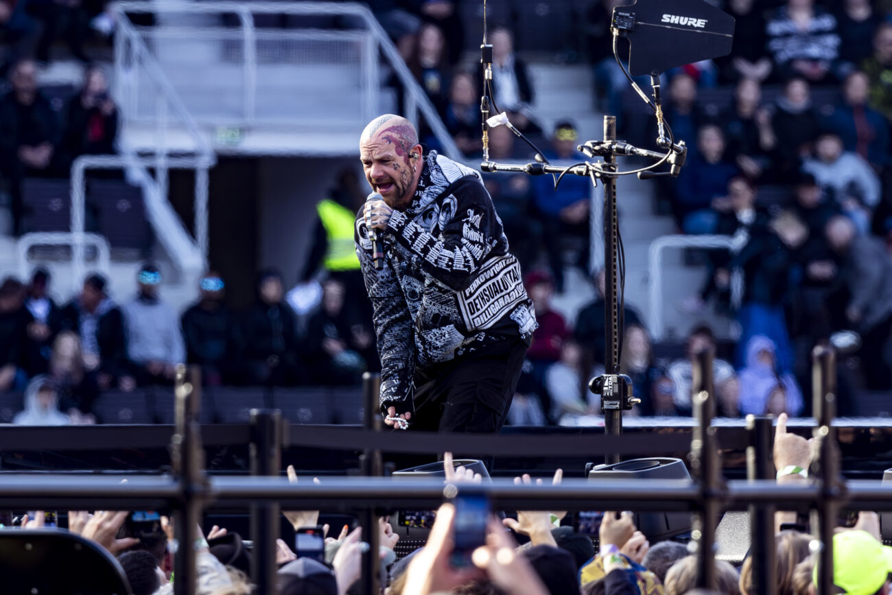 Ivan Moody of Five Finger Death Punch will soon release new music ...