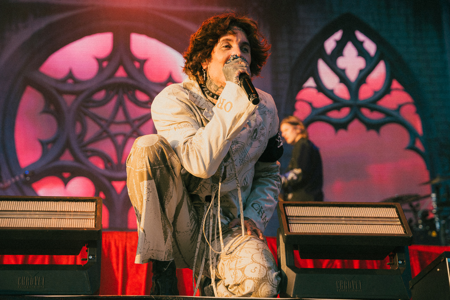 A blue and a pink ribbon for Oli Sykes of Bring Me The Horizon - Chaoszine