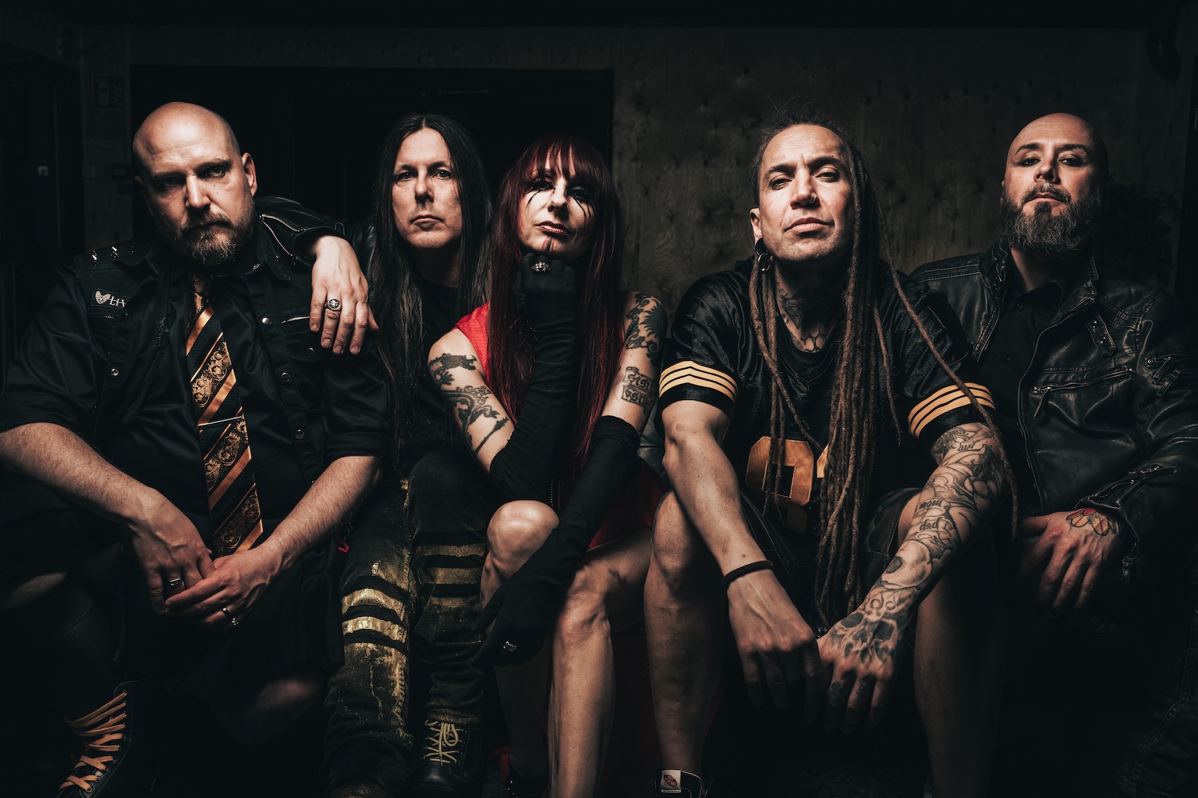 "Close Your Eyes": Liv Sin release first single with new line-up, with ...