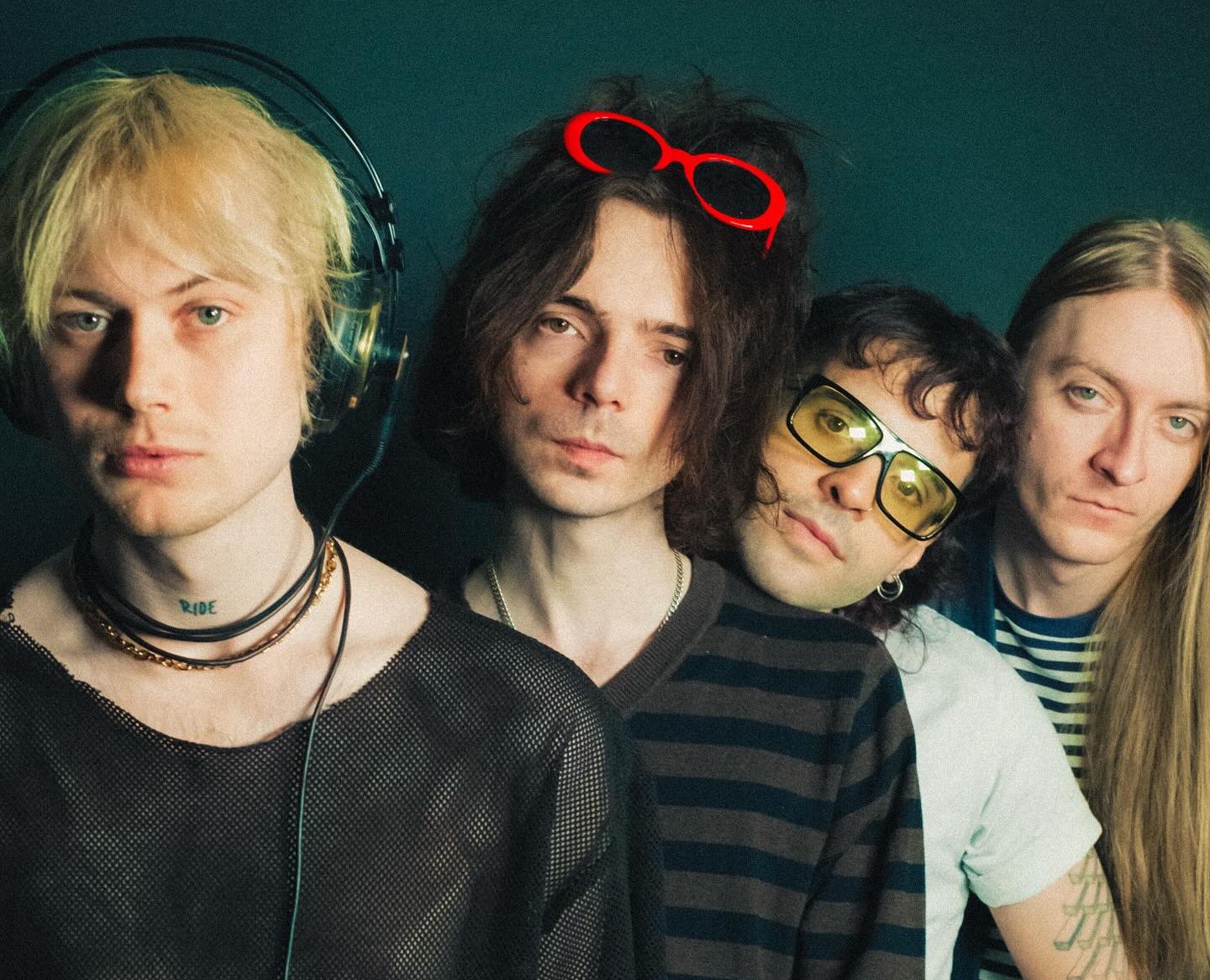 Sadly Sunday: Music video for "Wired/Expired" released - Chaoszine