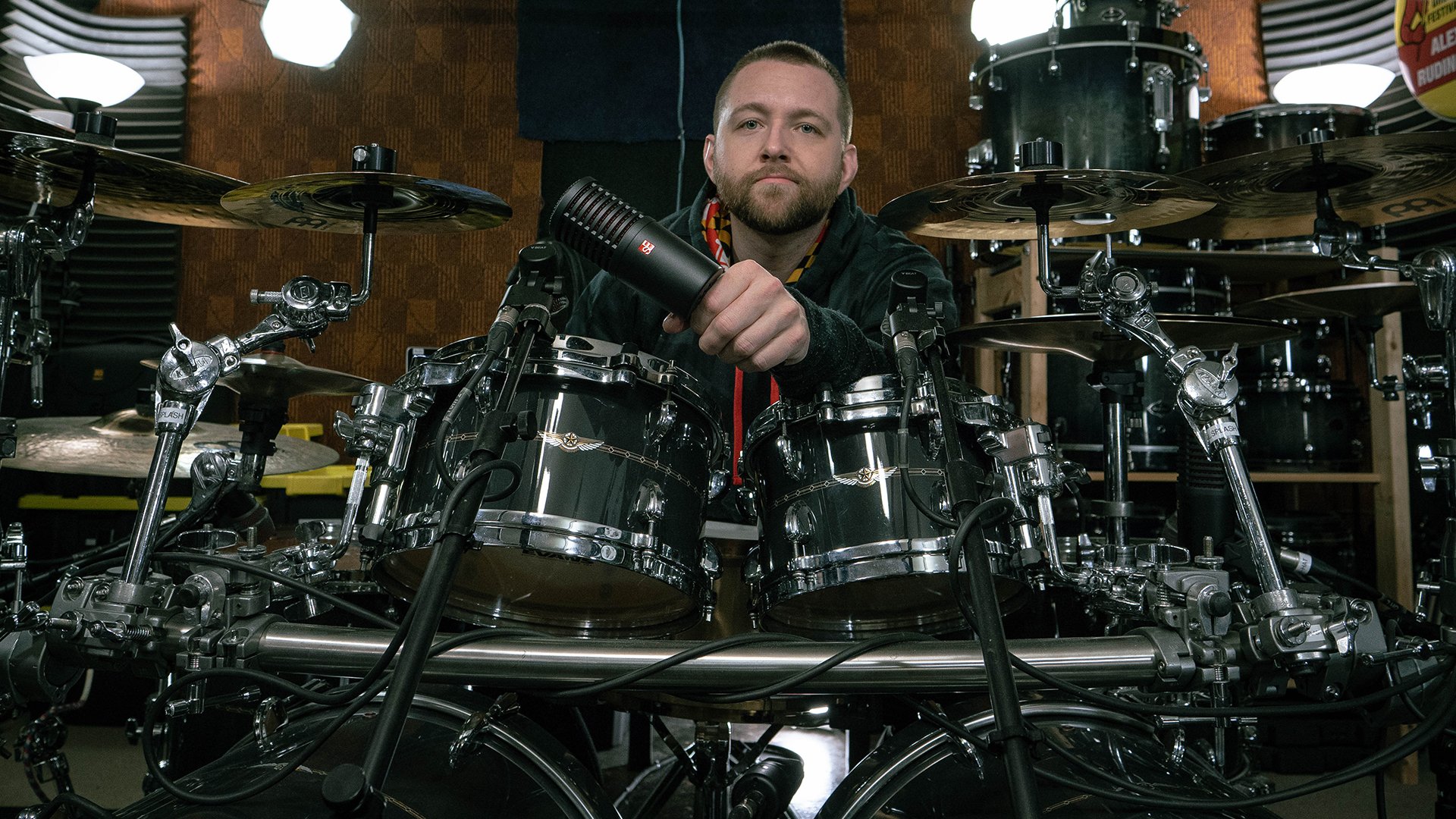 Alex Rüdinger shares his feeling after joining Trivium - Chaoszine