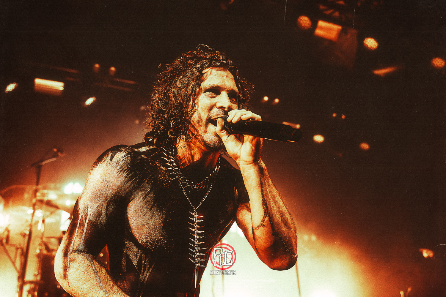 Nothing More cancel today's show in Zurich due to singer's health ...